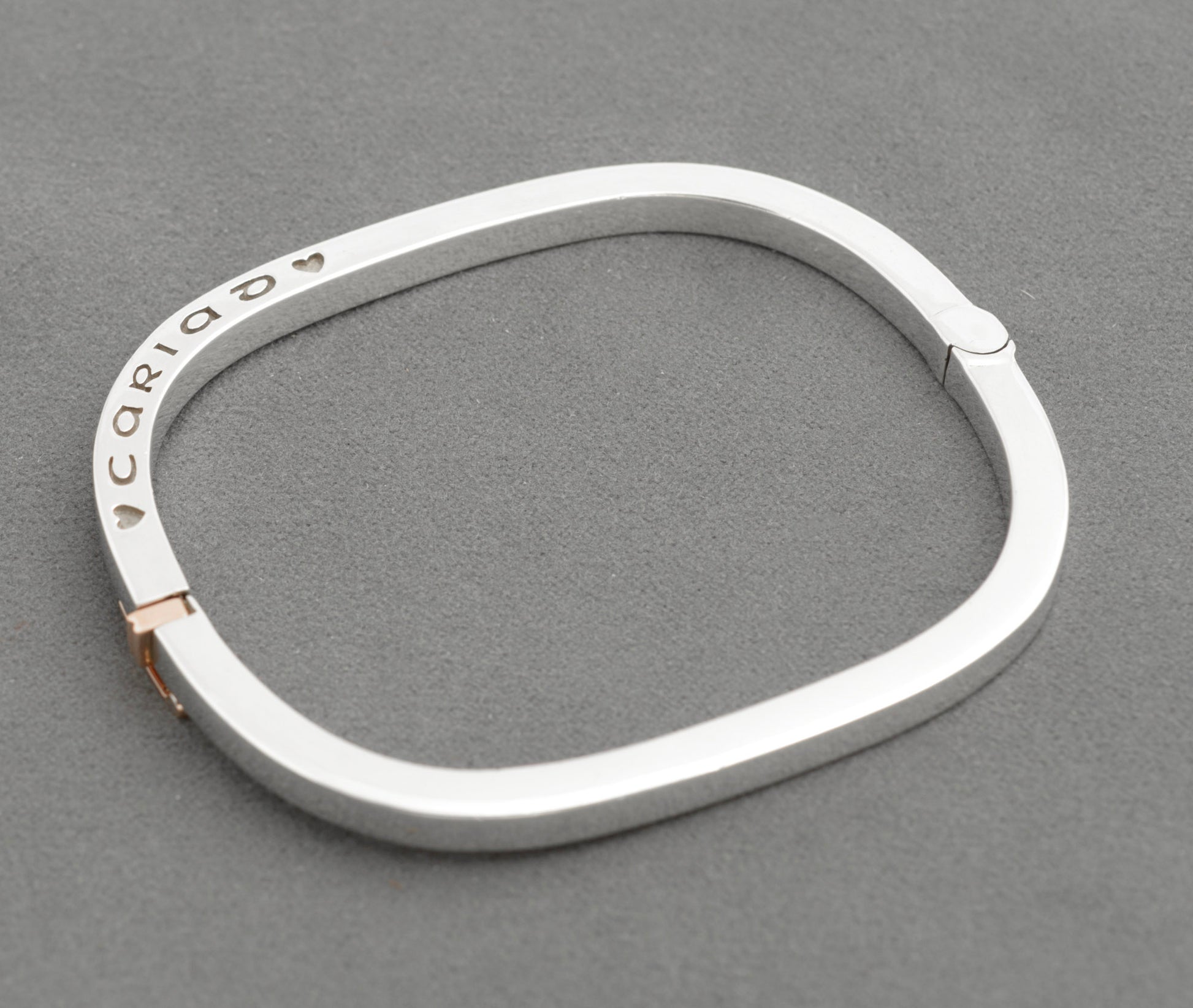 Vintage Clogau Sterling Silver & Welsh Rose Gold Cariad (Love) Bangle ...